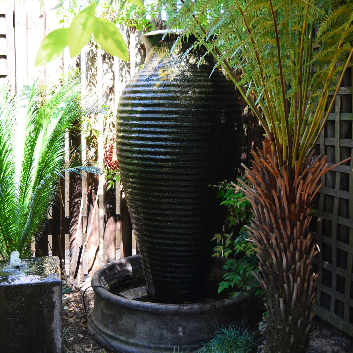 Juno X-Large Water Feature – Cape Garden Online